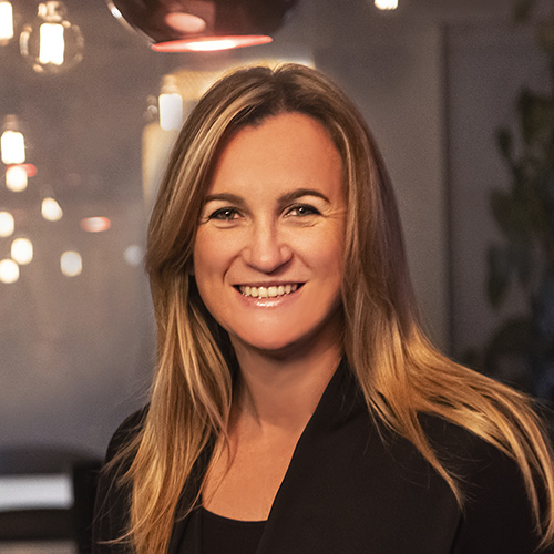 Contact | Senator Meetings & Incentives